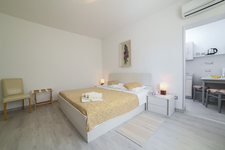 Studio Apartment Barusic 1 - Baška