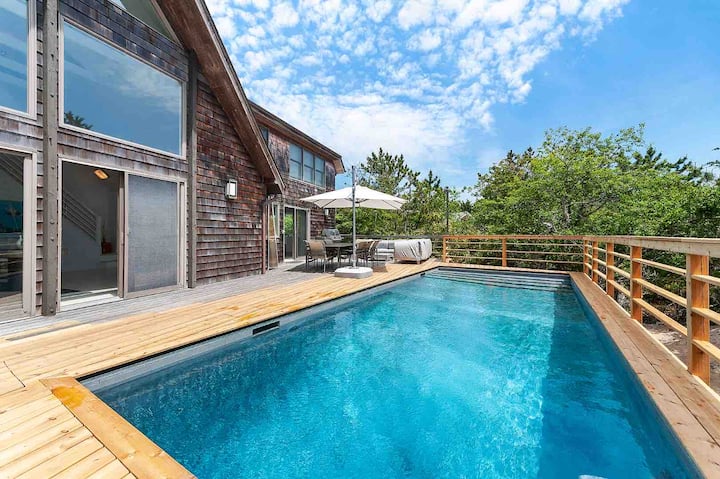 Chic Beach Home With Brand New Pool And Hot Tub - Amagansett, NY