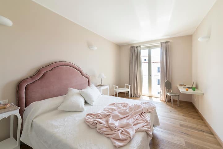 ⧫ Suite With Canal Views + Indoor Pool - Livourne