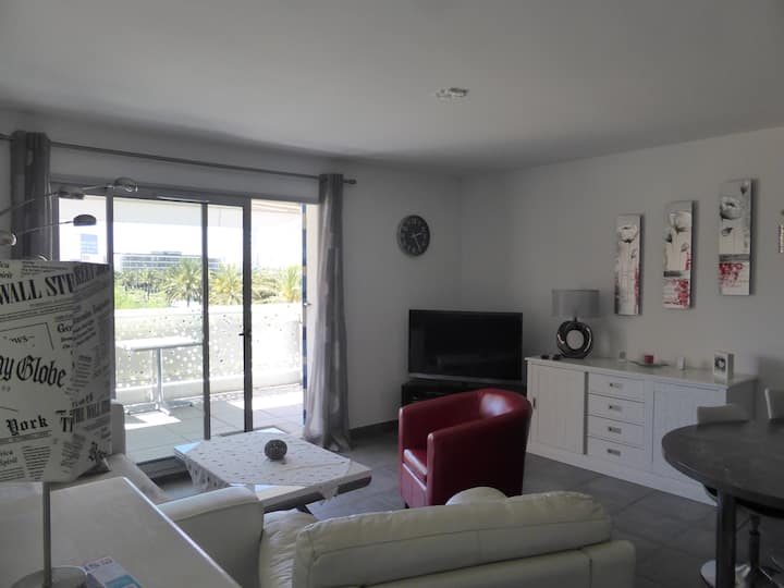 Appartement Grand Confort Terrasse. - La Seyne-sur-Mer