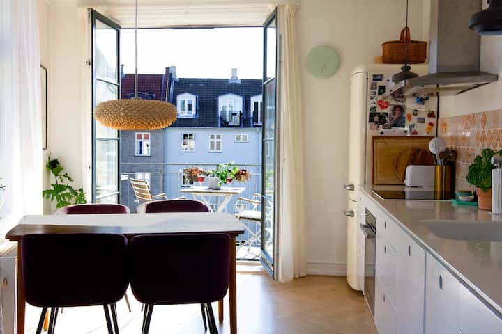 Sunny Penthouse In Quiet Yard Close To Cph Station - Copenhagen