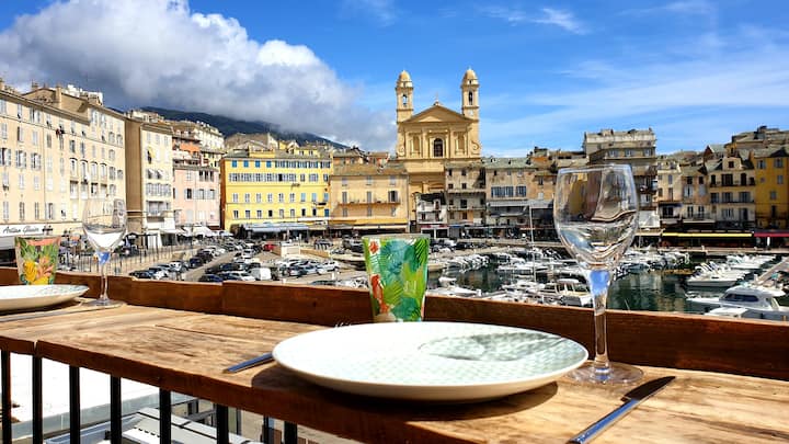 T2 Entièrement Rénové Vue Sur Le Vieux Port - Bastia