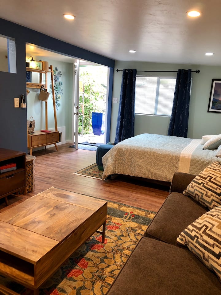 Private Studio Retreat Midtown. - Tucson, AZ