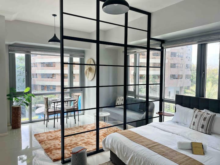 Gora Studio In Avant Bgc Parking W/ Fee - Taguig