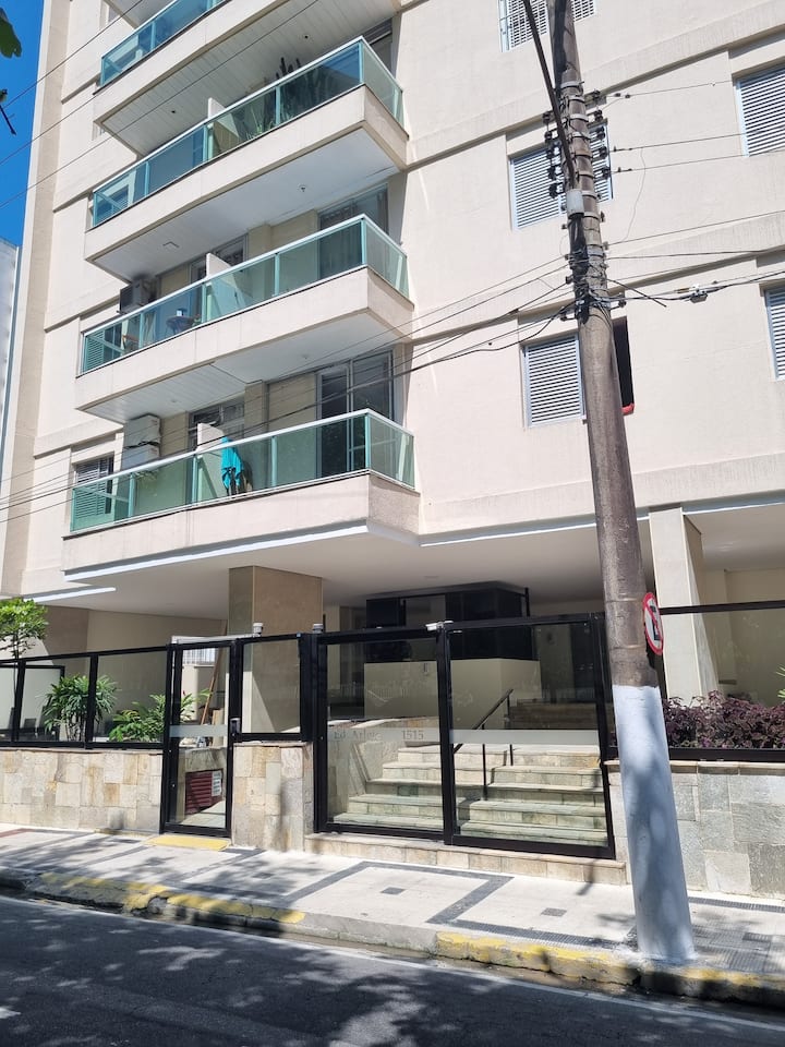 Lindo Apto Pitangueiras, Pé Na Areia - Guarujá