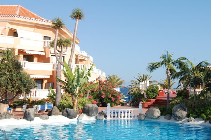 Sea View & Seafront Studio - Los Cristianos