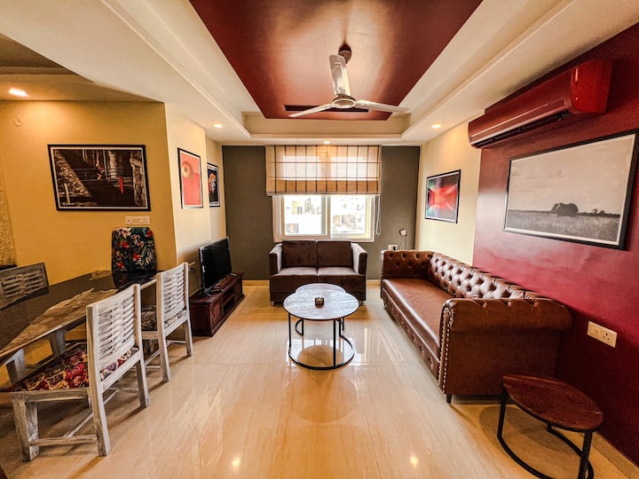 ★One Uptown 301★ (Modern 3bhk Loft) - Jaipur