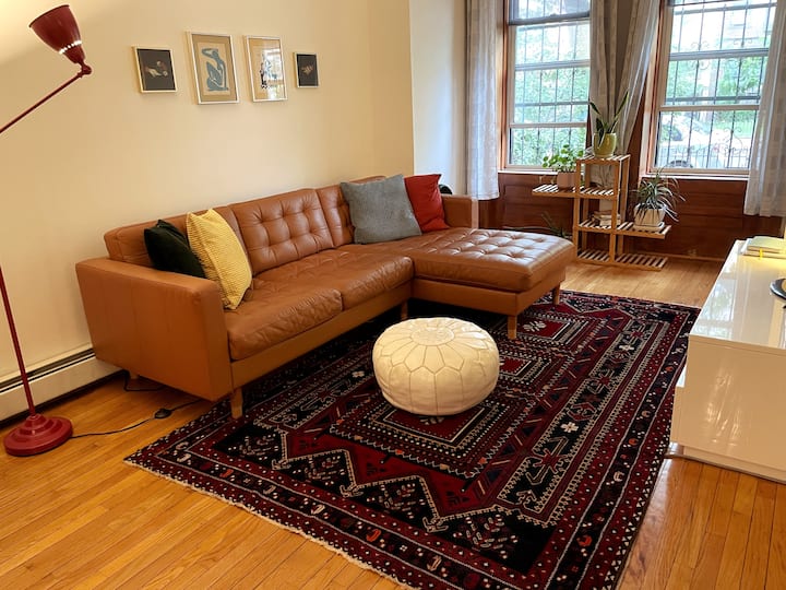 Private Room In Spacious Brooklyn Townhouse - New York, NY