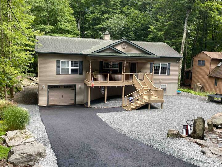 Welcome To The Dreaming Tree Pocono Getaway - Lake Ariel