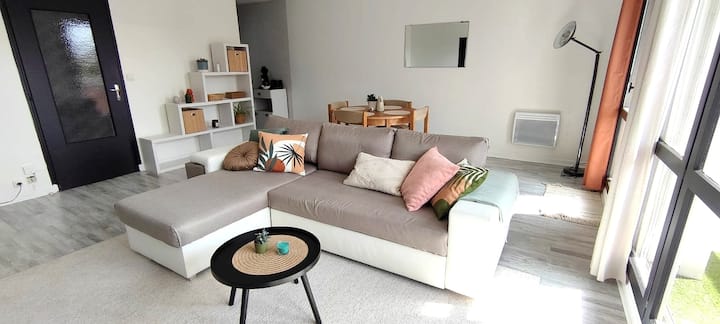 Appartement Avec Garage Proche Du Centre-ville - Troyes