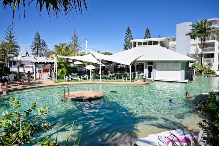 Beachfront Choices - Beach, Lagoon, Spa Ze1 - Alexandra Headland