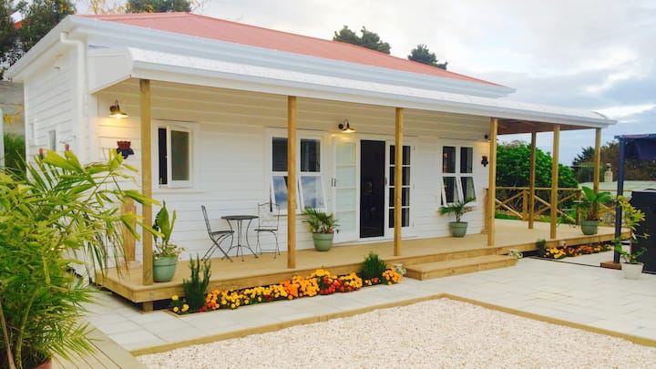The Lotus Guesthouse - Rawene