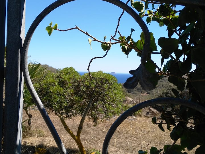 Il Cielo In Una Stanza Appartamento B&bcaposperone - Sant'Antioco