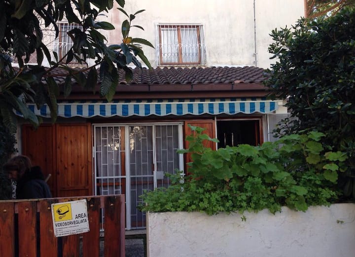 House In S.severa 100 Meters From Beach - Santa Marinella