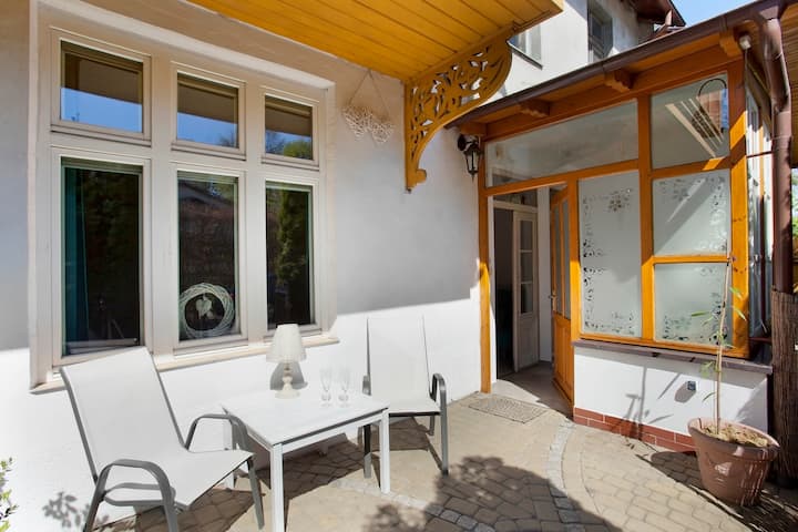 Central Apartment With A Garden - Sopot