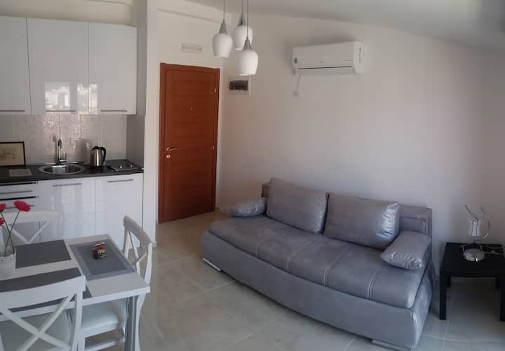 Nina Apartment - Budva