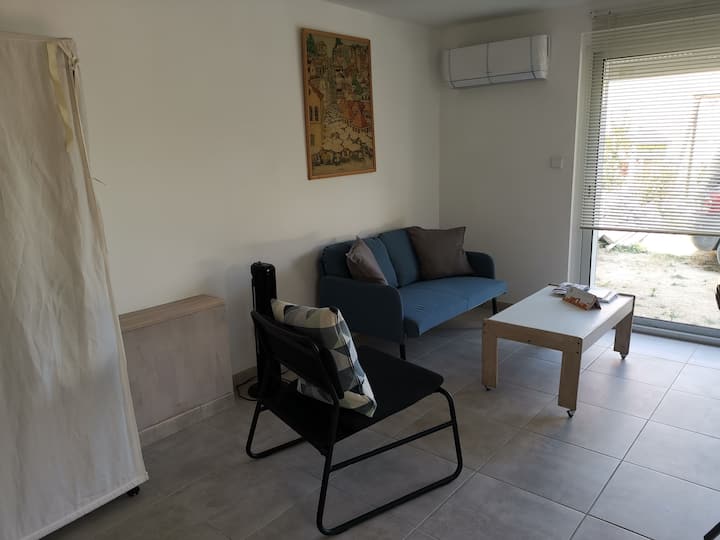 Appartement à 35 Minutes De La Mer. - Pertuis