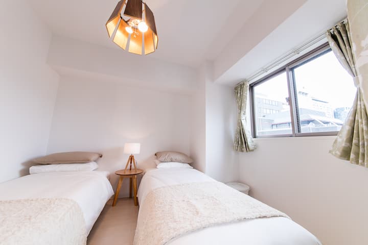 3 Mins Walk Fr Higashi Shinjuku Station Domo Jt02 - Shinjuku City