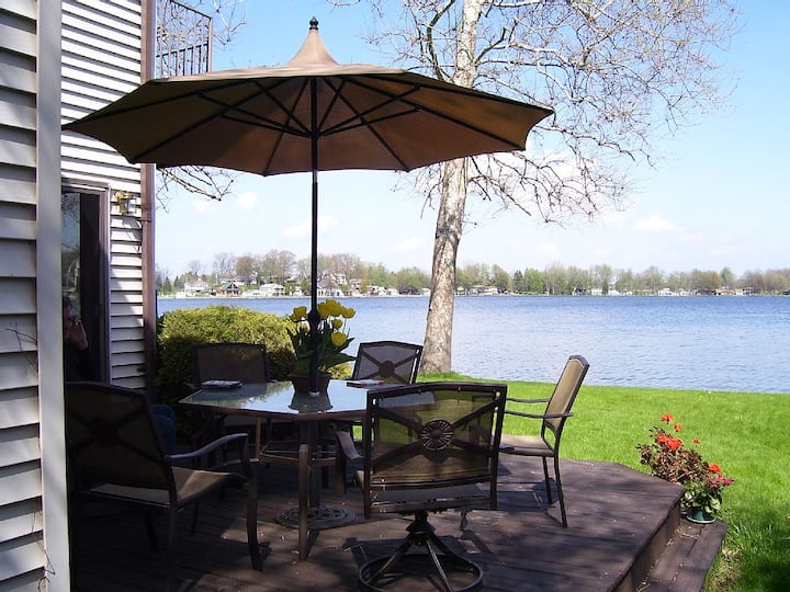 West Michigan Executive Lakefront Retreat - Ionia State Recreation Area, Saranac