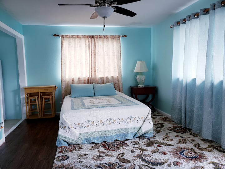 Cozy 1 Bedroom  W Ac! In Superb Location *30 Days - Laie, HI