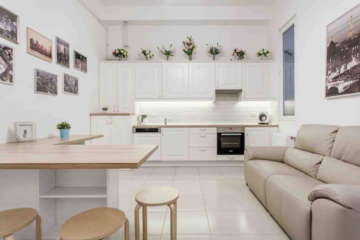 Kertész Apartments 3(5ac,3bathr,4bedr) - Budapest