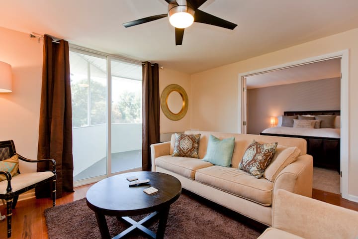 Stylish Condo In Trendy 12south - Nashville, TN