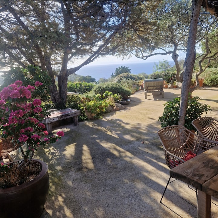 Tizzano, Bergerie Vue Mer Avec Piscine - Tizzano