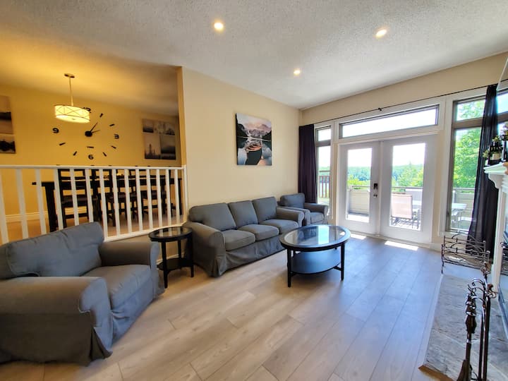 Charming Muskoka Getaway On Fairy Lake, Huntsville - Huntsville