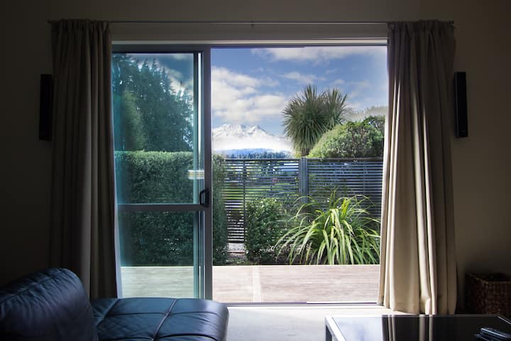 Epic Location Central Ohakune Mountain Base Chalet - Mount Ruapehu