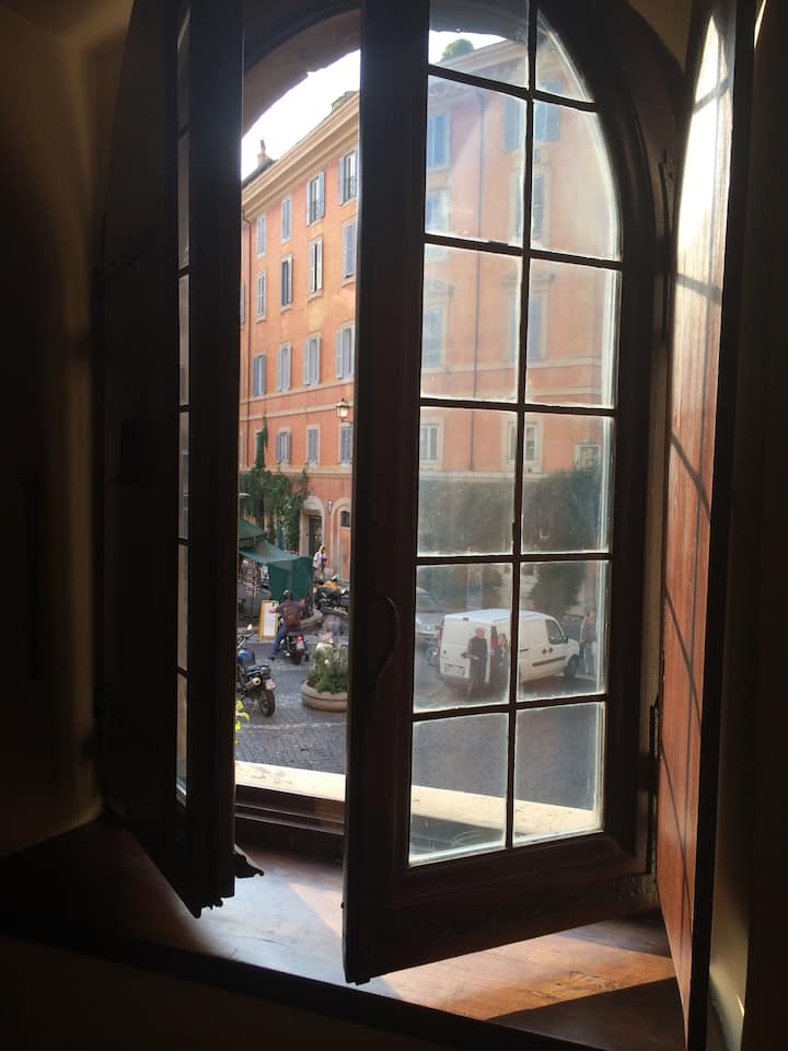 Campo De Fiori Suite - Rome