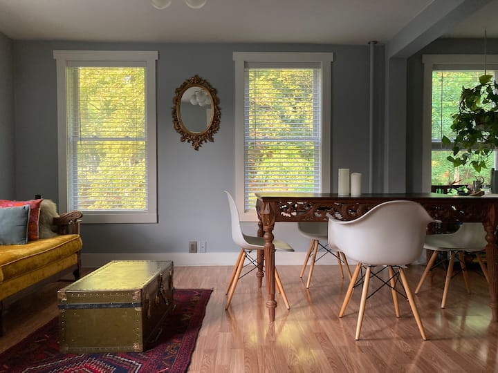 Cozy House By Shaded Stream - Hudson