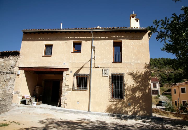 Mo Yan, Apartamento En Valdecabras - Villalba de la Sierra