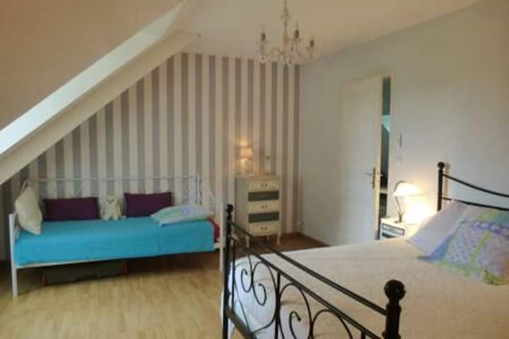 Chambres à L'étage Dans Maison Privée - Sablé-sur-Sarthe
