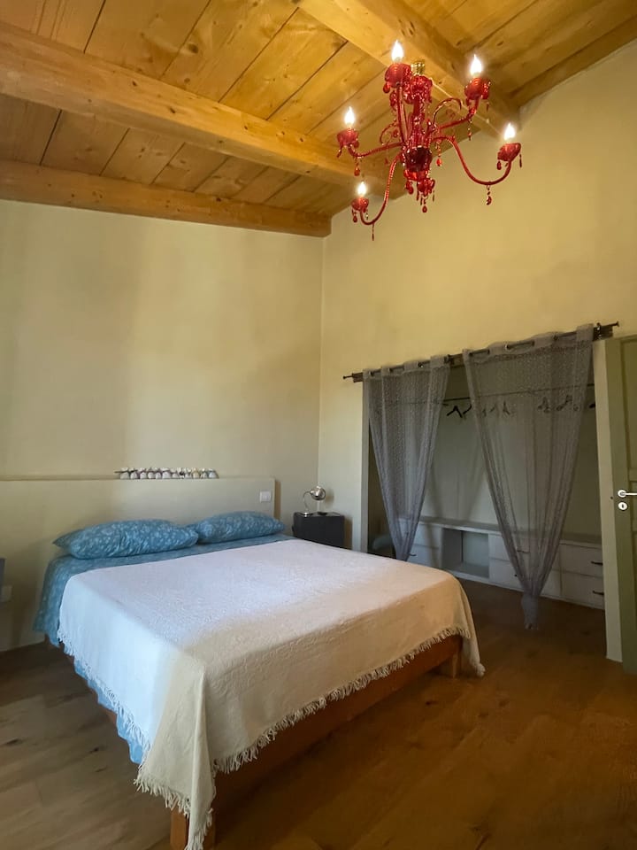 ⭑ ⭑ ⭑ ⭑ ⭑ Beb Fratta Terme Forlì - Forlì