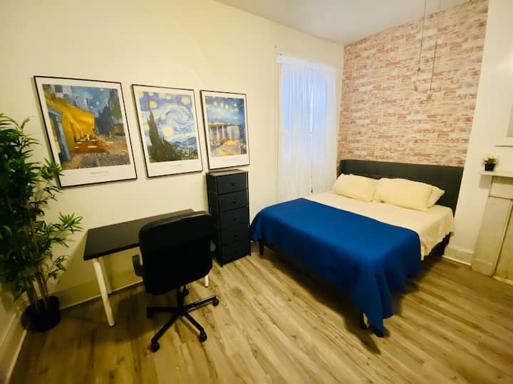 Urban Retreat ✪ Monthly ✪ Wifi✪studio✪ Rittenhouse - Philadelphia, PA
