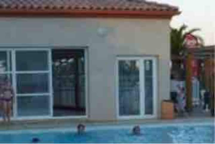 Mini Villa 6 Personnes 43 M2 - Lunel
