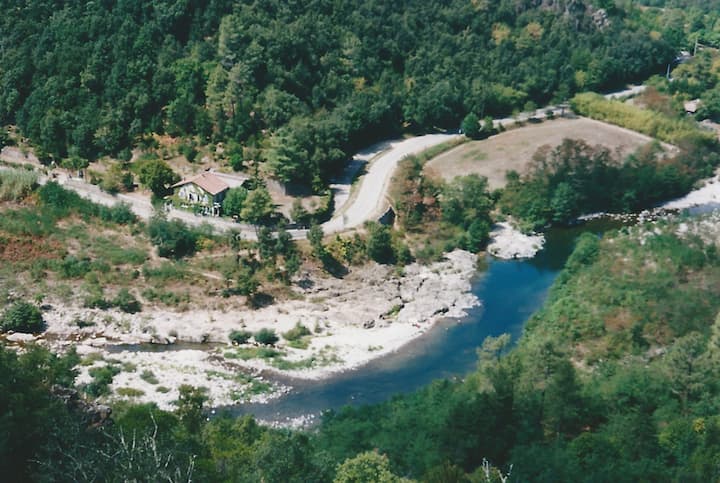 Maison 5 Chambres Au Bord De La Rivière - Ardèche