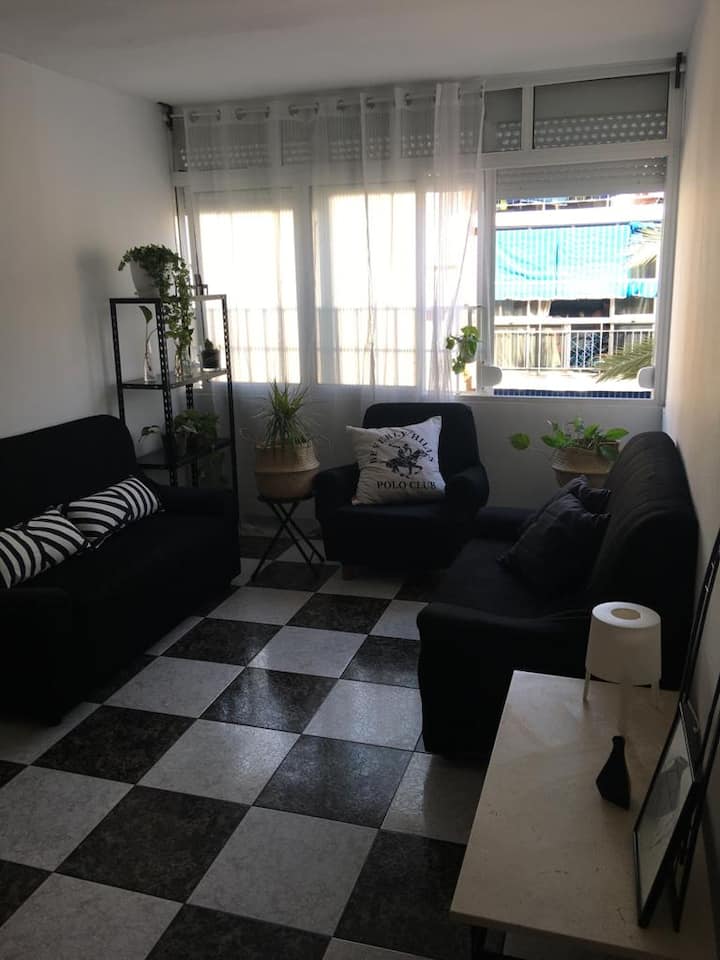 Centrico Fuengirola En Piso Compartido - Fuengirola