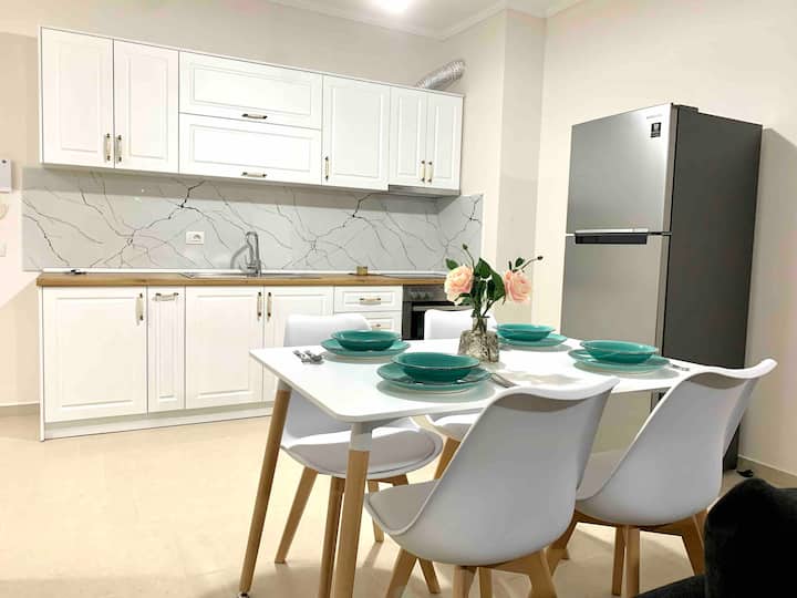 Selenice : locations de vacances et logements - Vlorë County, Albanie ...