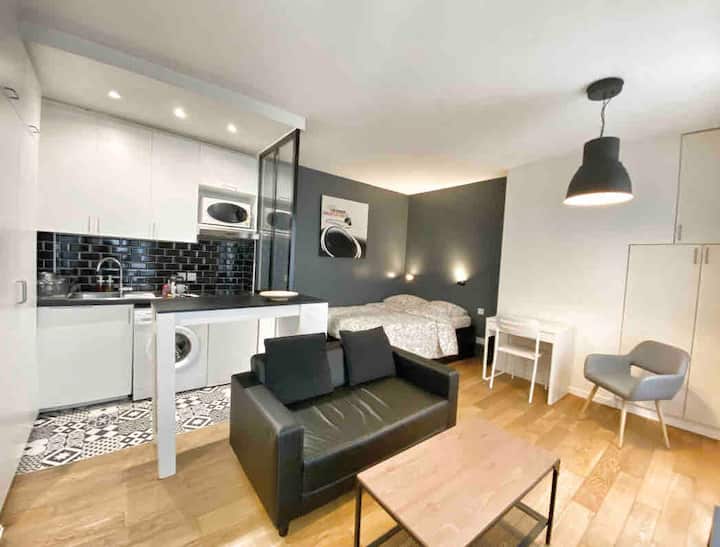 Appartement De Charme à Montmartre. - Paris