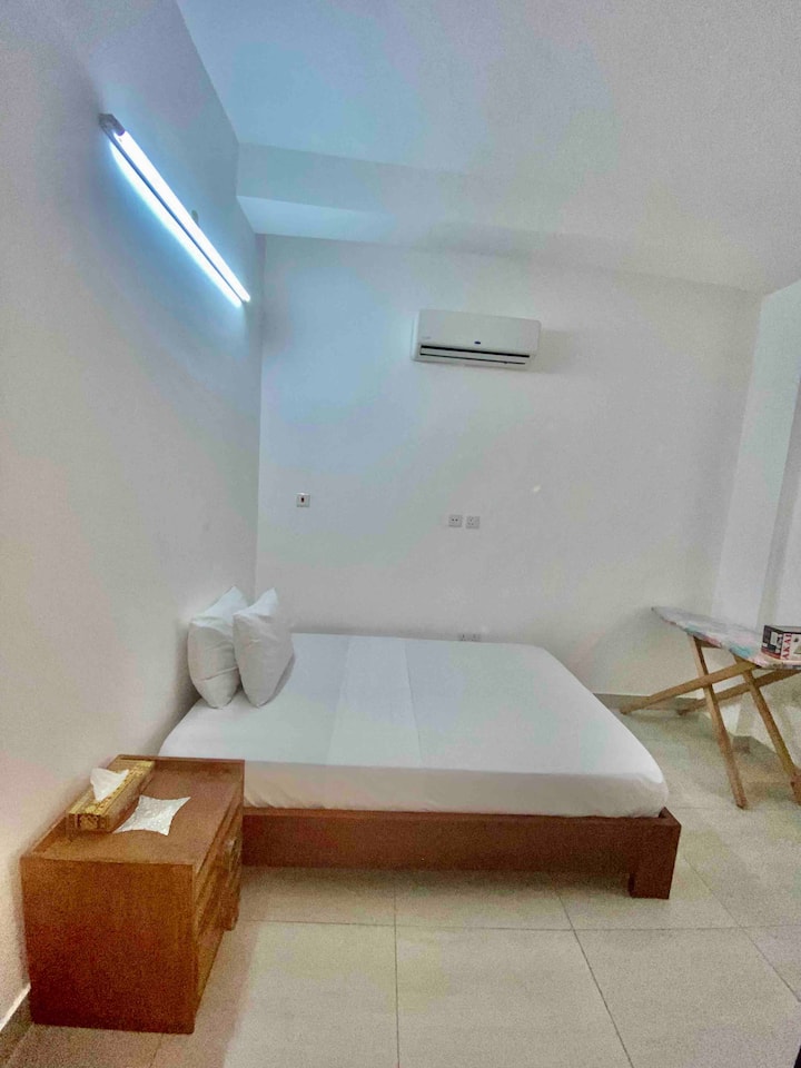 1-bedroom Fully Furnished Apartment - Accra