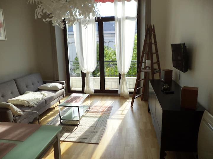 T2  Coeur Historique Au Palace Astoria - Aix-les-Bains