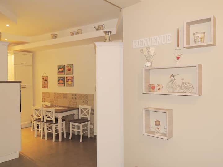 Domus Patrizia Rome - Saint John - Rome