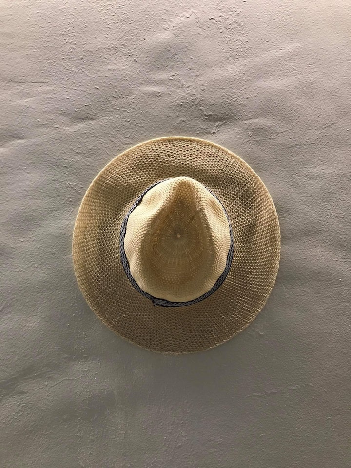 Staycation At The Heights - Pili