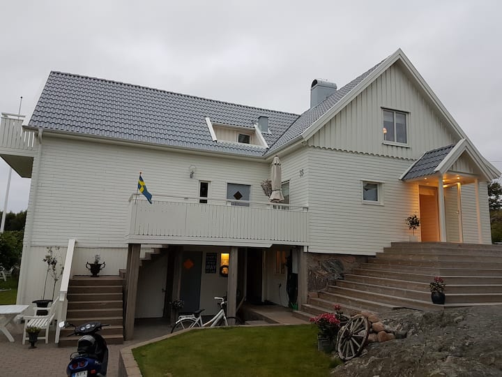 Göteborgs Skärgård ,Sommarboende Hönö Vecka 2 - Öckerö