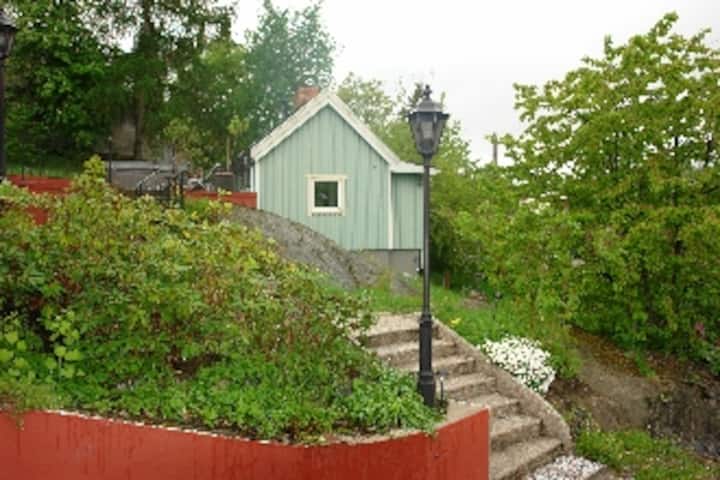Cosy Little House. With A Garden. - Stockholm