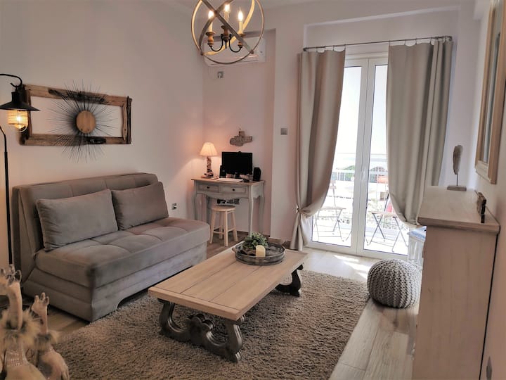Art Apartment - Athens