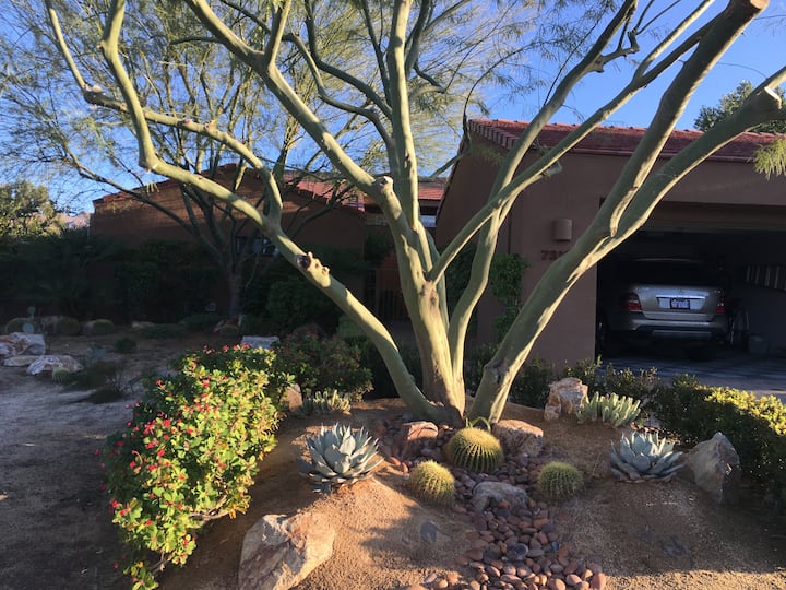Lovely Home In Palm Desert - 팜데저트