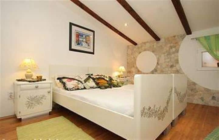 Apartman Maslina Ii - Rukavac - Vis