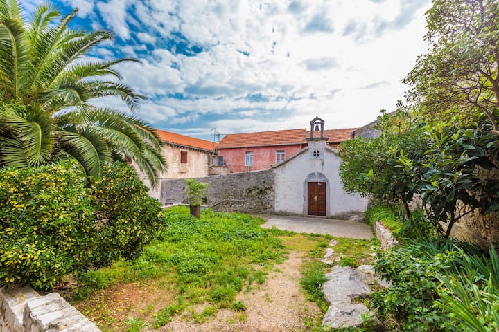 "Porat"(port) - Sali